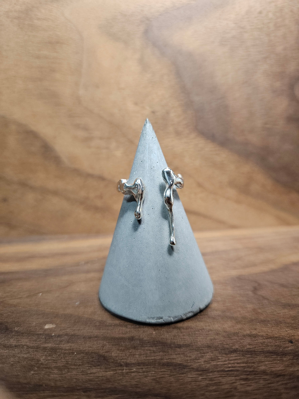 Dripping Ring – By Me Jewellery Workshop